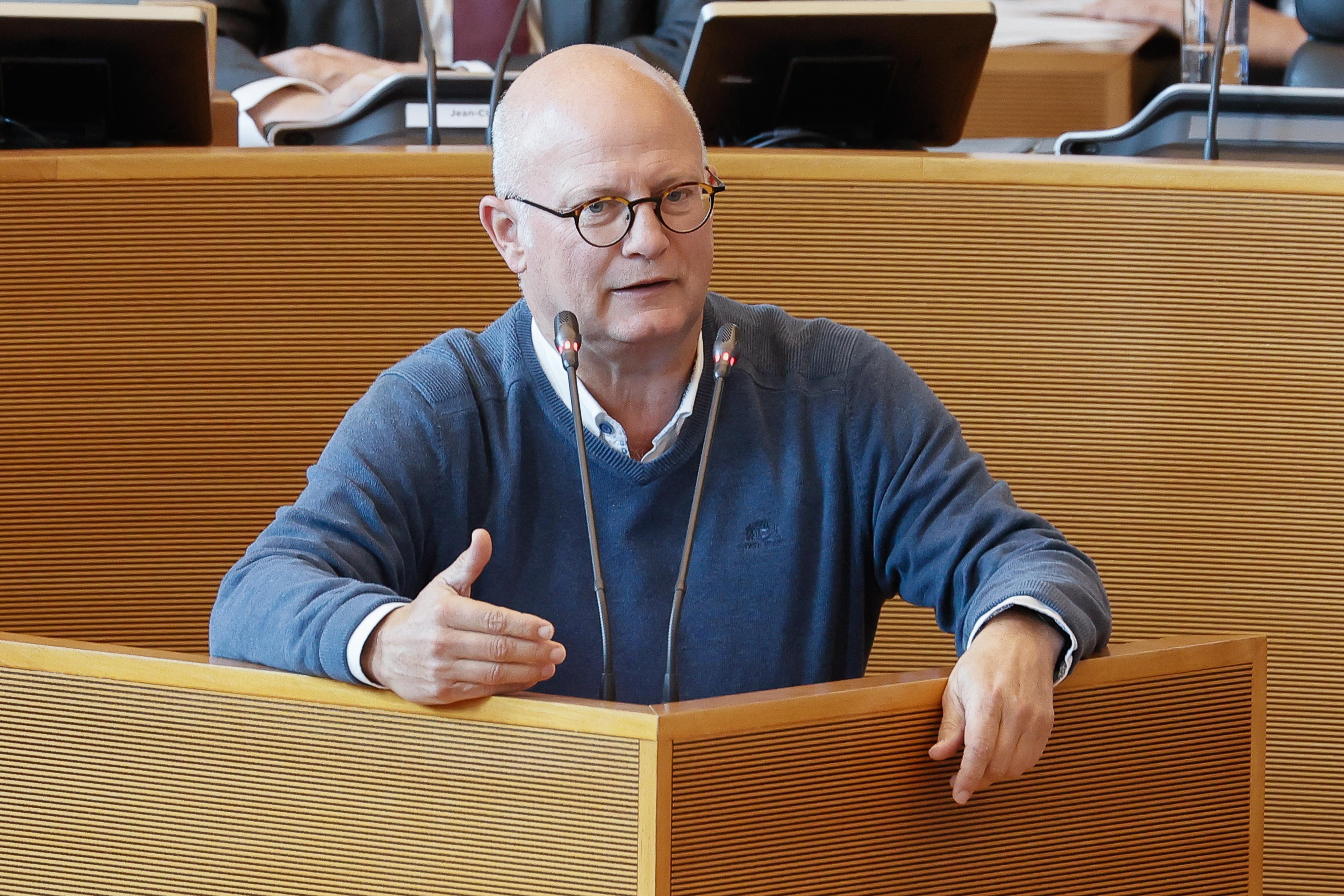 Une fusion Les Engagés - DéFI pour un nouveau parti centriste en ...