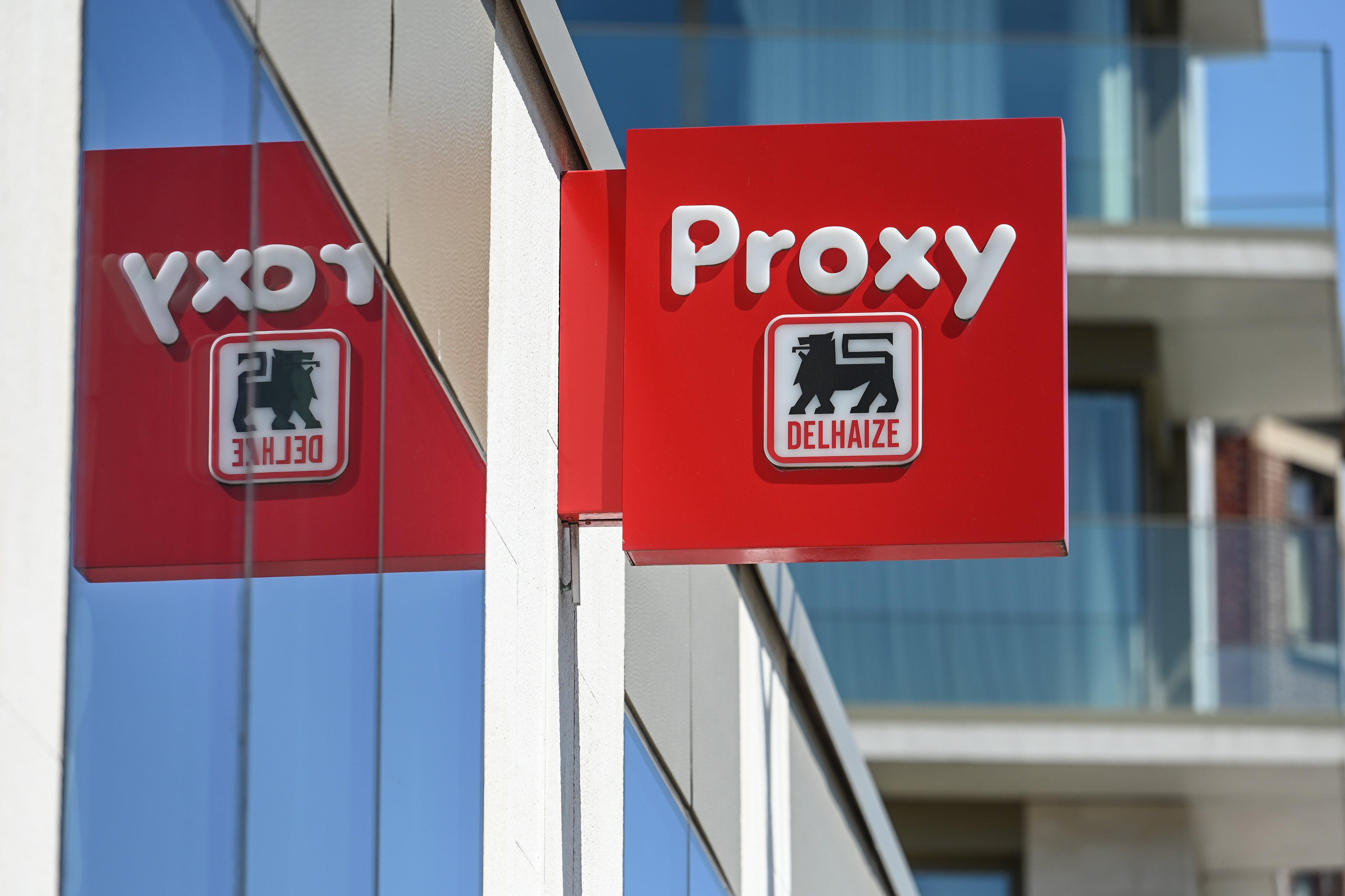 Des magasins Delhaize franchisés ont été vandalisés à Bruxelles