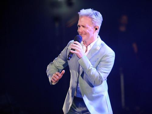 Christoff verwent zijn fans in Het Perron in Ieper - KW.be