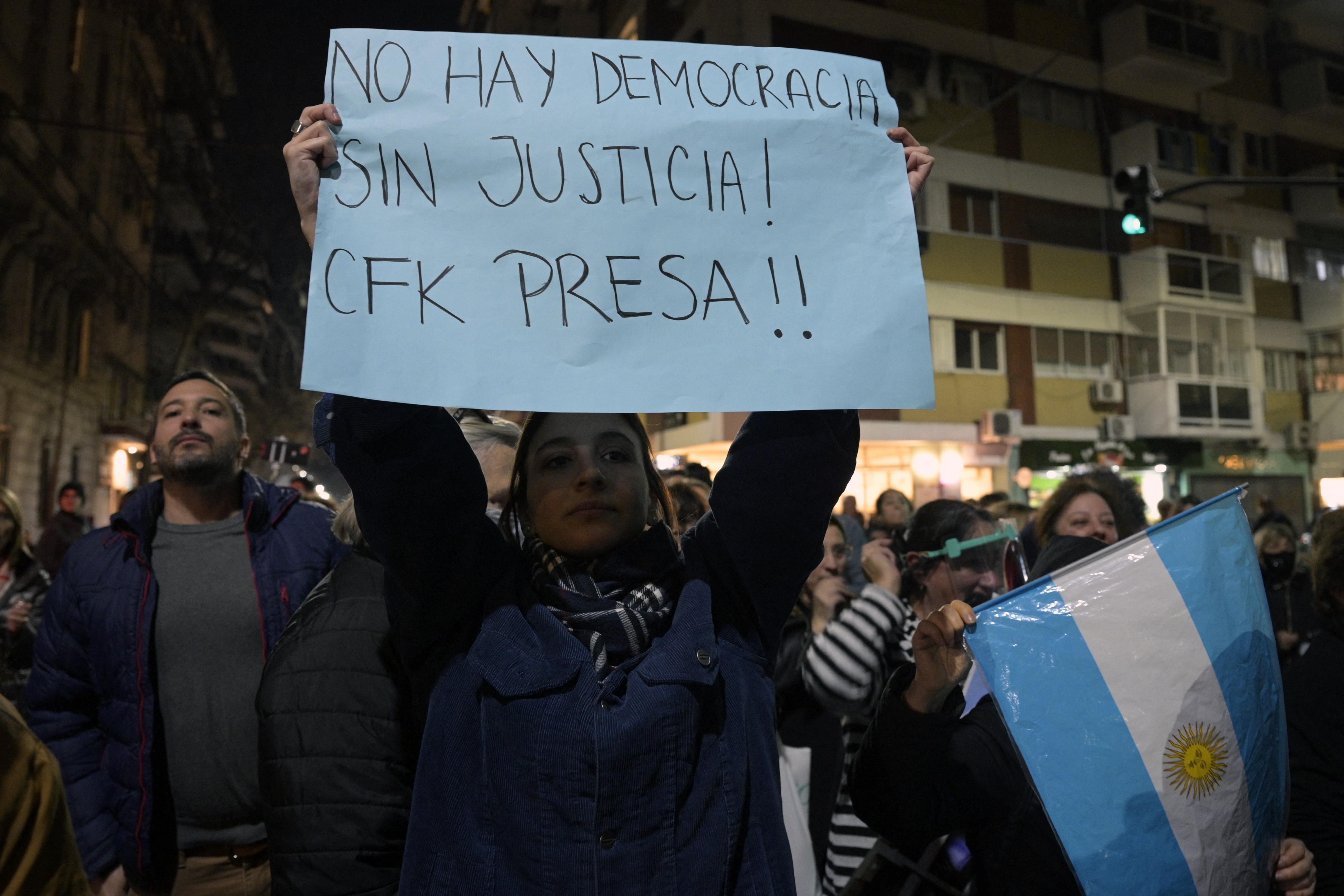 Argentine: 12 ans de prison et inéligibilité requis contre la vice ...