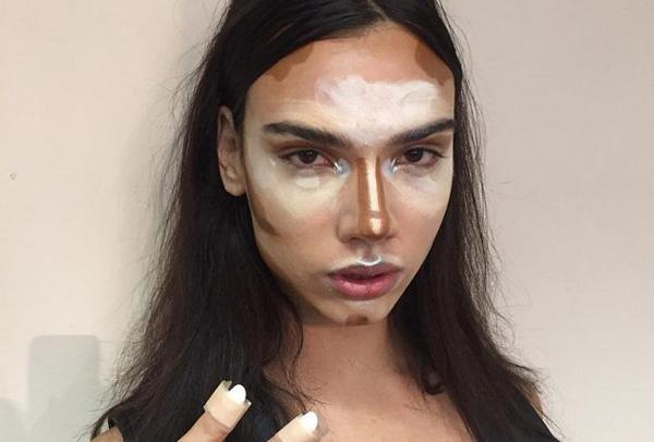 De ''unblended contour'' look is een hit op de catwalk!