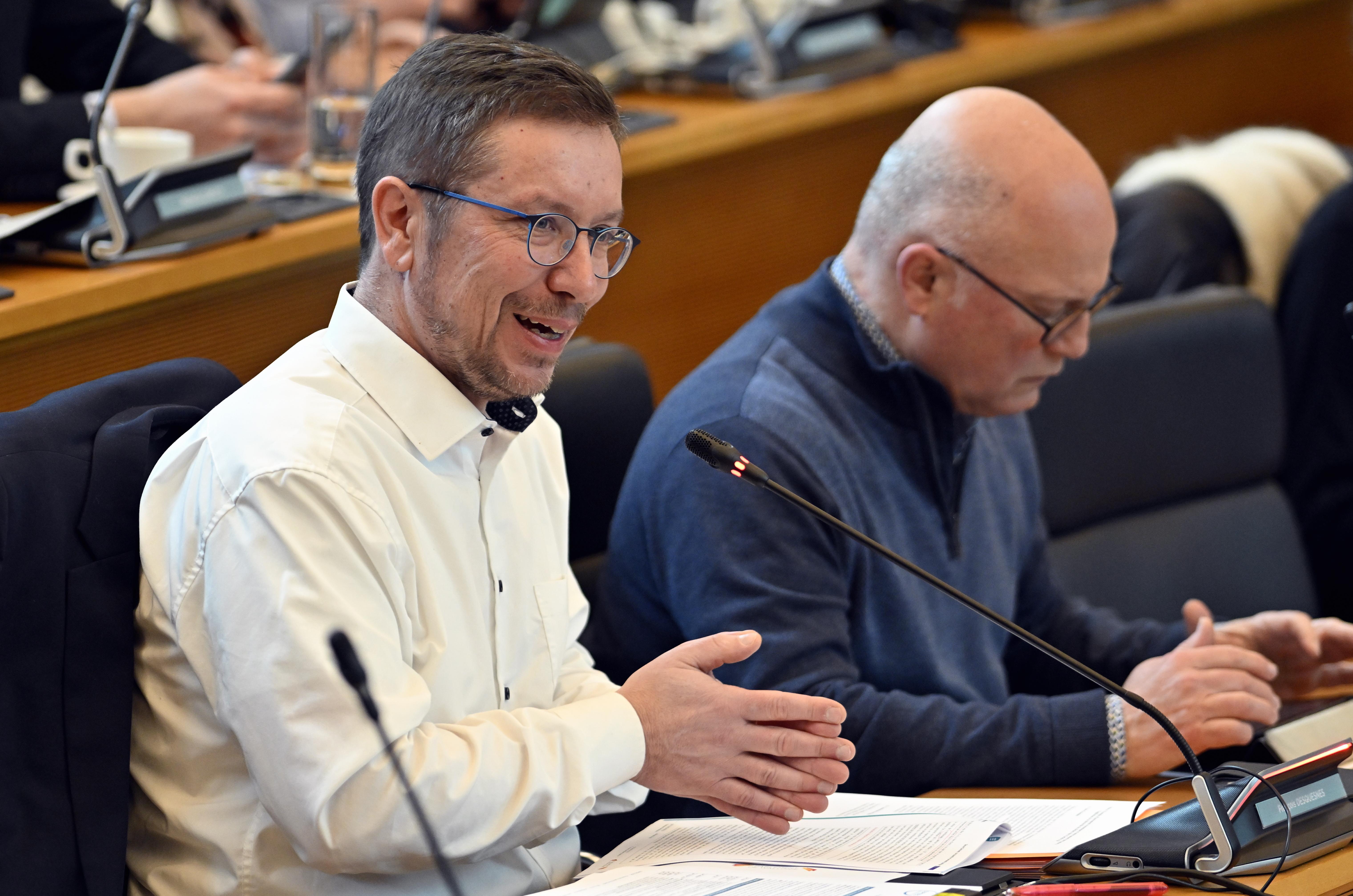 Pour Les Engagés, le gouvernement wallon est "pantouflard"