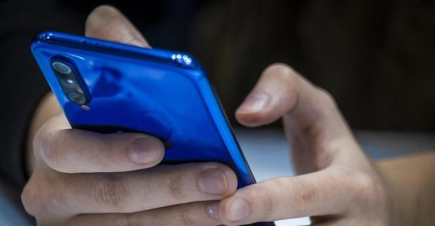 Man beroofd van GSM-toestel met een list - KW.be