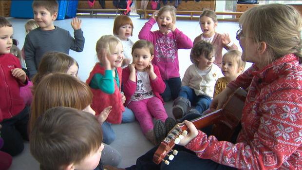 Deze kleuters krijgen al Engelse les in klas