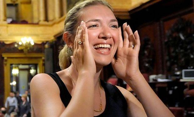 Freya Piryns stapt uit nationale politiek