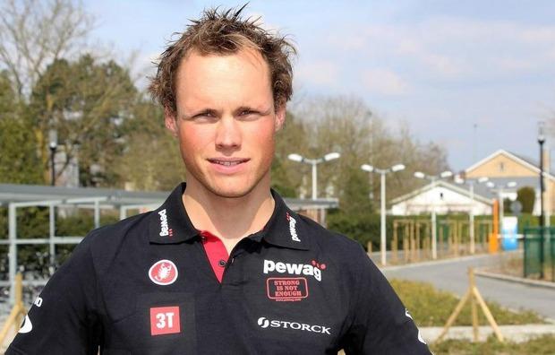 Bruggeling Michael Van Cleven wint triatlon in Mallorca - KW.be