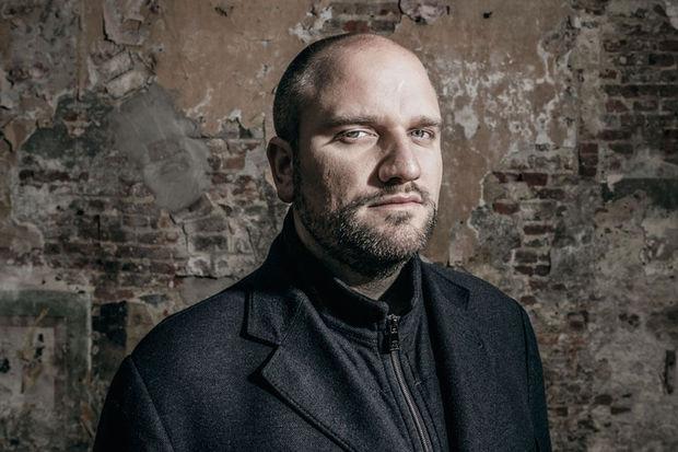 Thomas Bellinck maakte van de migratiecrisis een musical: 'Alles is ...