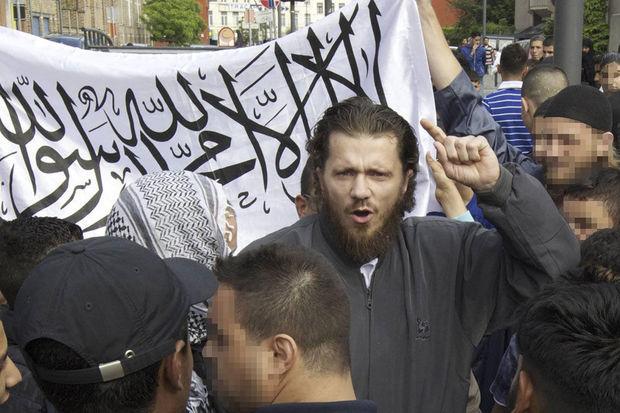 Jean-Louis Denis, dit "Le Soumis", croit à la fin des temps en Irak-Syrie