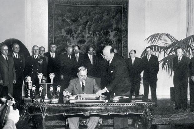 14 mai 1955 : ainsi naquit le Pacte de Varsovie, "l'anti-Otan"
