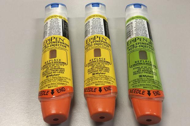 Critiqué, le laboratoire Mylan rend son médicament antiallergique plus ...