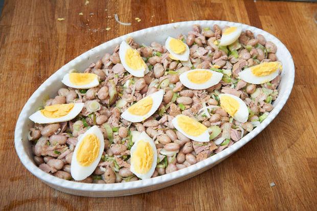 Salade de haricots rouges frais