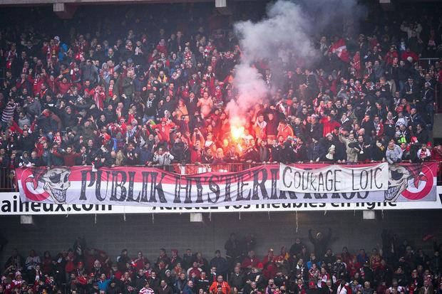 À quoi servent vraiment les supporters ? - Sport/Foot Magazine À quoi servent vraiment les supporters ? - Sport/Foot Magazine