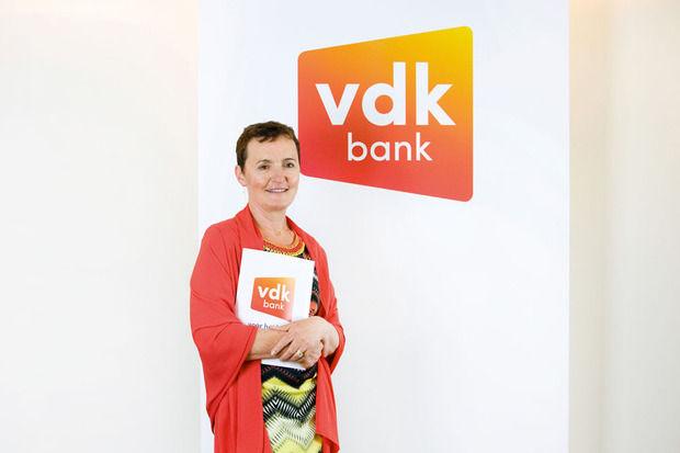 3.000 klanten van NewB stappen niet over naar vdk bank - Trends Kanaal Z