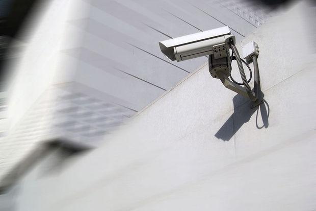 Cmosis neemt sectorgenoot Awaiba over