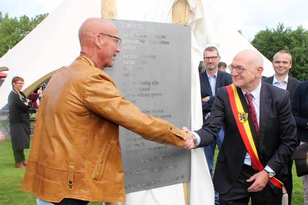 Groep Ubuntu opent nieuw coördinatiecentrum in Zwevegem - KW.be