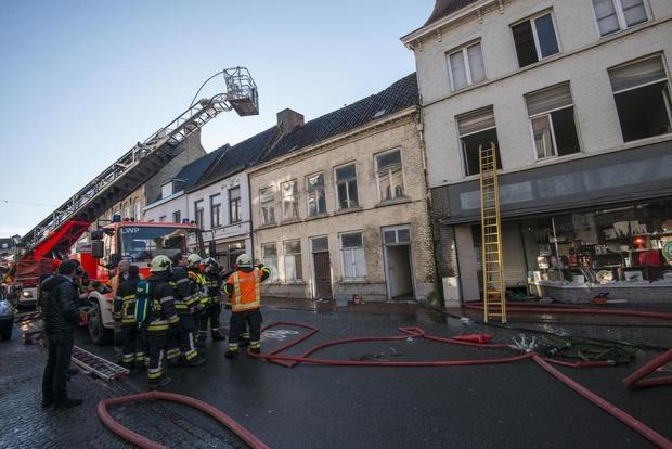 Brand in leegstaande woning in centrum van Poperinge - KW.be