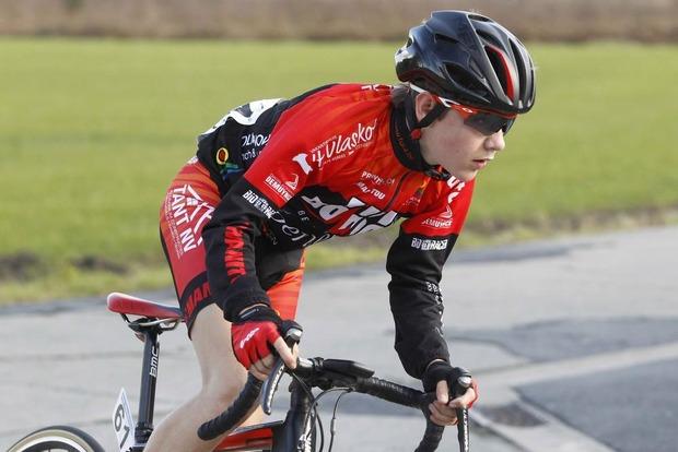 Nieuweling Jonas Benoit blijft gestaag aan de weg timmeren - KW.be