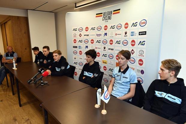 Belgische junioren staan in wegrit als één blok achter Remco Evenepoel ...