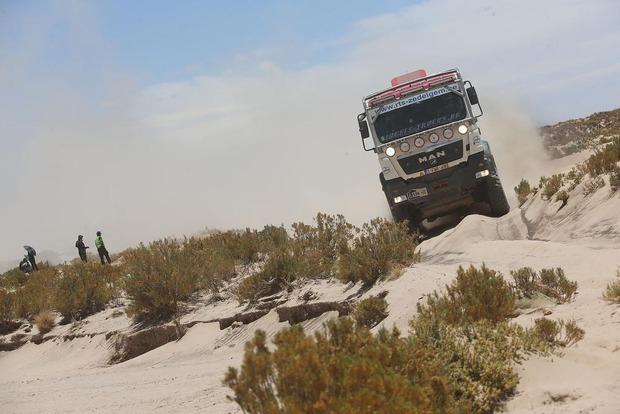 Dave Ingels vanuit de zandrally: "Te nat, te warm... We zijn toch bezig ...