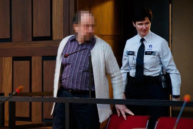 Diaken Ivo Poppe ontkent moord op Irma Parmentier - KW.be