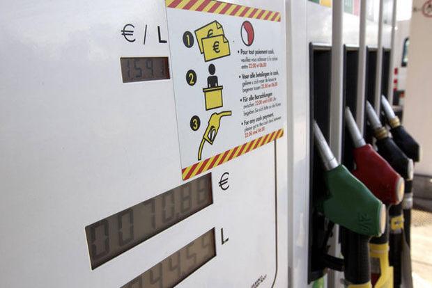 Benzineprijs stijgt tot nieuw record