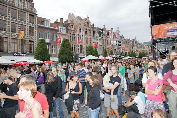 Leuven restaureert middeleeuwse omwalling - Trends Kanaal Z