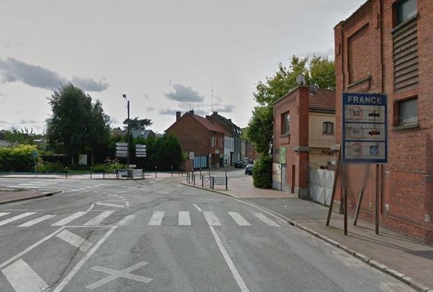 Franse dief dacht uit de greep van het gerecht te blijven door de grens ...