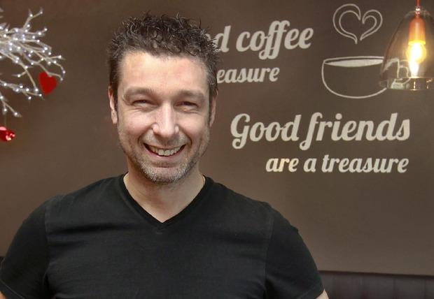 Boezemvriend Chris Pollin is straks getuige op de trouw van Klaas ...