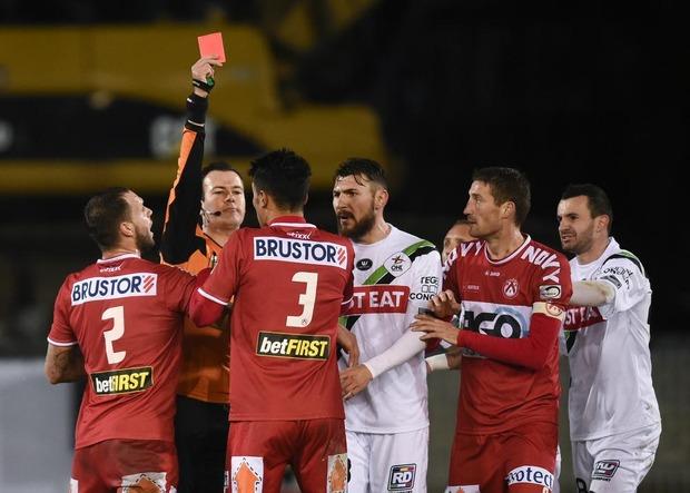 Fabien Boyer (KV Kortrijk) moet voor Geschillencommissie verschijnen ...