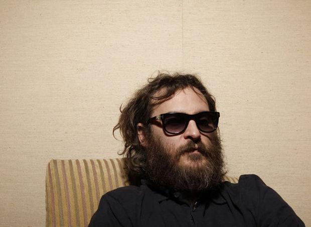 Joaquin Phoenix renteniert als rapper in 'I'm Still Here'