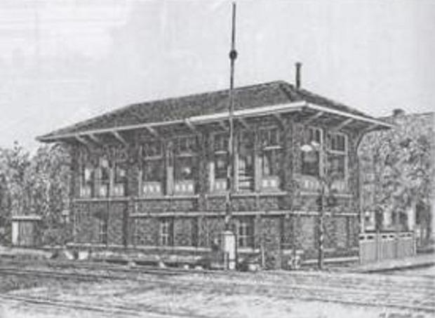 03/06/1917 Station van Menen ligt onder vuur - KW.be