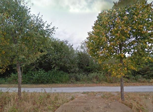 Politie treft langs fietsroute dronken vrouw aan, die telkens weer de ... Politie treft langs fietsroute dronken vrouw aan, die telkens weer de ...