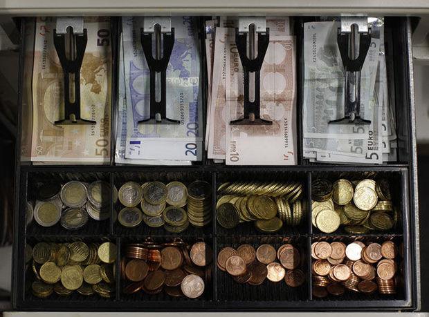 Moet je een kastekort uit eigen zak betalen? - Trends Kanaal Z