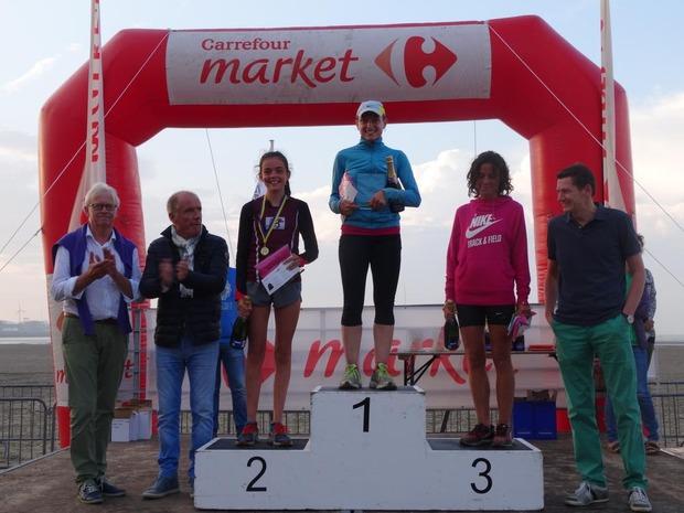 Anne Marie Danneels en Tom Meire triomferen in Heistse strandloop - KW.be