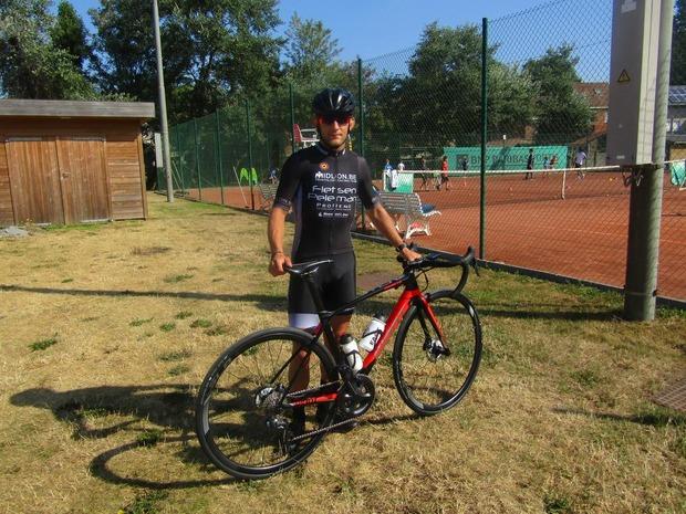 Triatleet Christopher Loose bereidt zich voor op de Ironman van Hawaï ...