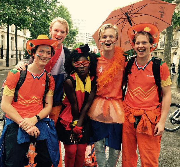 Vis ma vie de mascotte des Diables à Paris