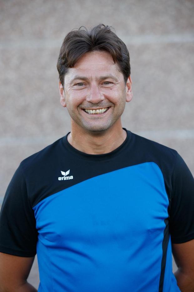 Luc Stevens wordt trainer van het nieuwe SVD Kortemark B - KW.be