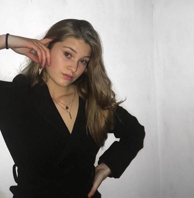 Phaedra ziet ‘Queen of the Models’ als opstap naar modellencarrière - KW.be