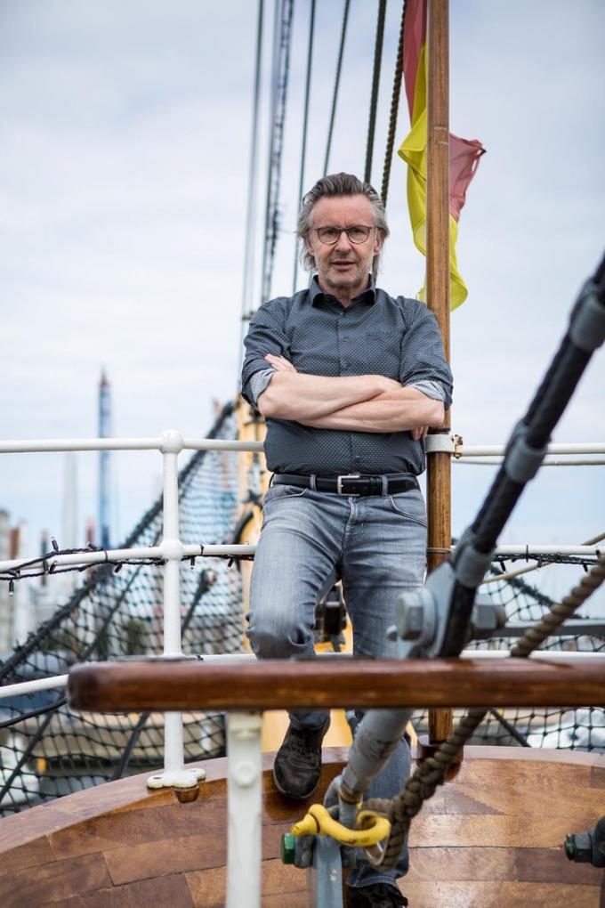 Televisiemaker Martin Heylen laat achter zijn gevel kijken - KW.be