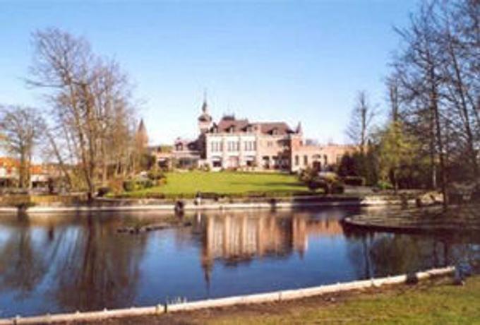 Herwaarderingsplan Kasteel van Moerkerke goedgekeurd - KW.be