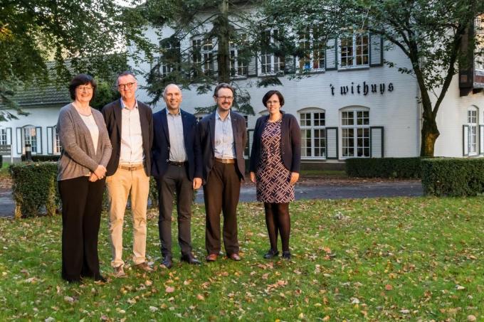 Nieuwe school én woonunits op de site Withuys in Gits - KW.be