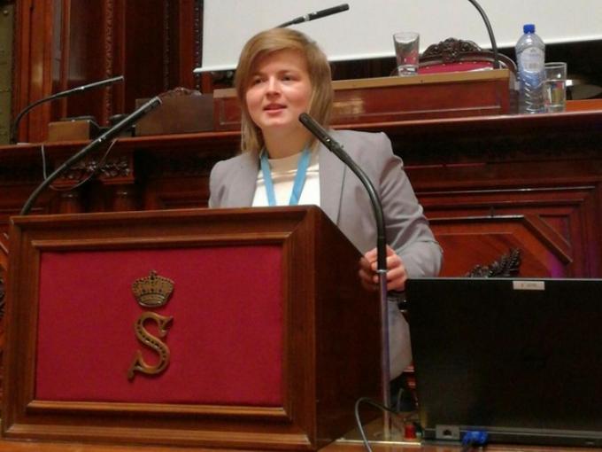 Laura Cools siert Koekelaarse SP.A-lijst - KW.be