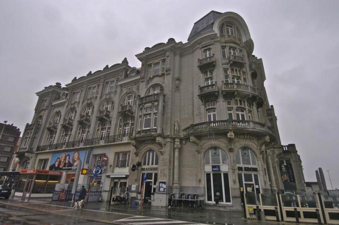 White Residence krijgt grandeur terug - KW.be