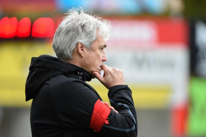 Peter Devos blikt terug op eerste seizoen als hoofdcoach bij FC ...