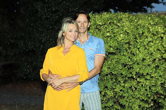 Laura Lynn (46) is zo gelukkig met vriend Joffrey (45): “Ik ben al aan ...