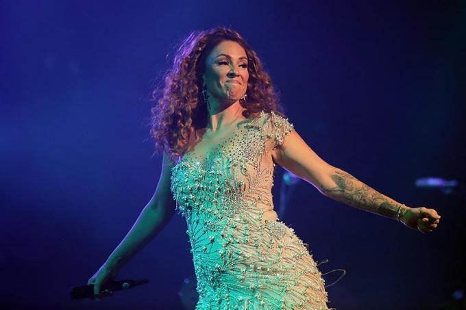 IN BEELD – Natalia sloot reeks concerten in de Proximus Pop-Up Arena in ...