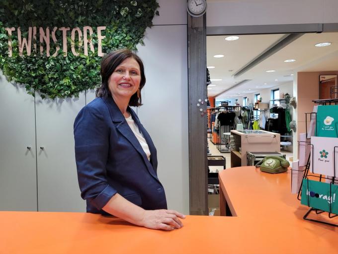 Sabine heropent Twinstore op nieuwe locatie in de Kortrijkstraat in ... Sabine heropent Twinstore op nieuwe locatie in de Kortrijkstraat in ...