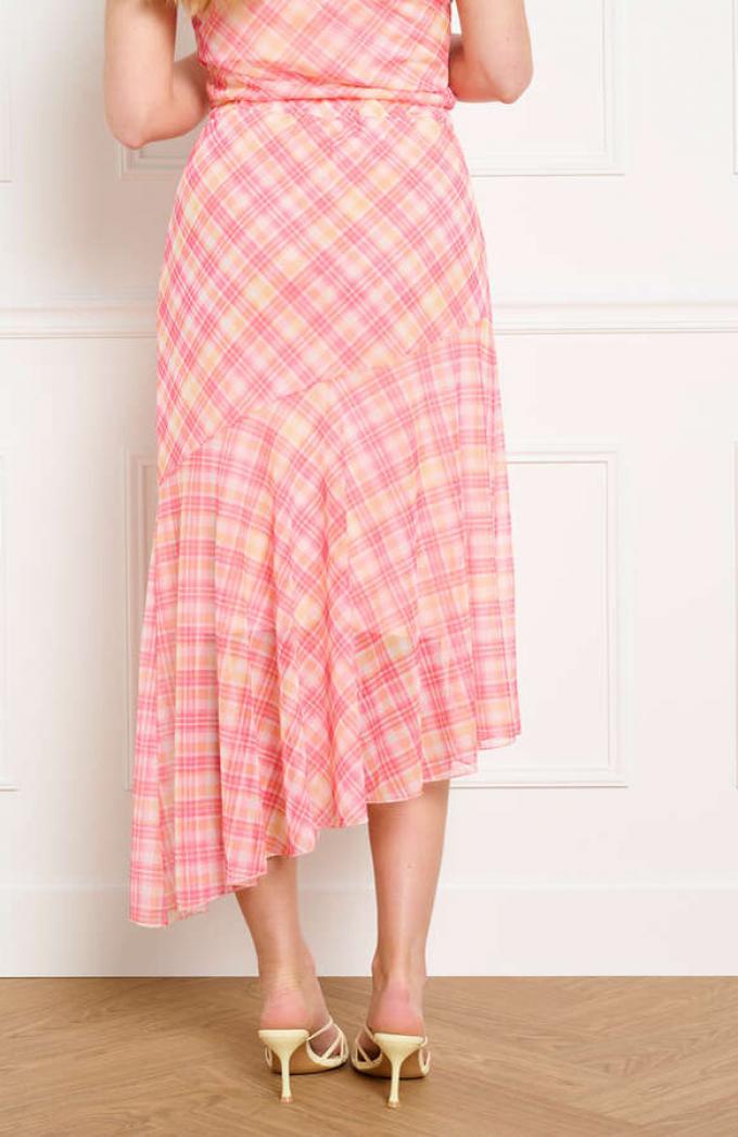 De asymmetrische rok is overal: deze exemplaren wil je shoppen