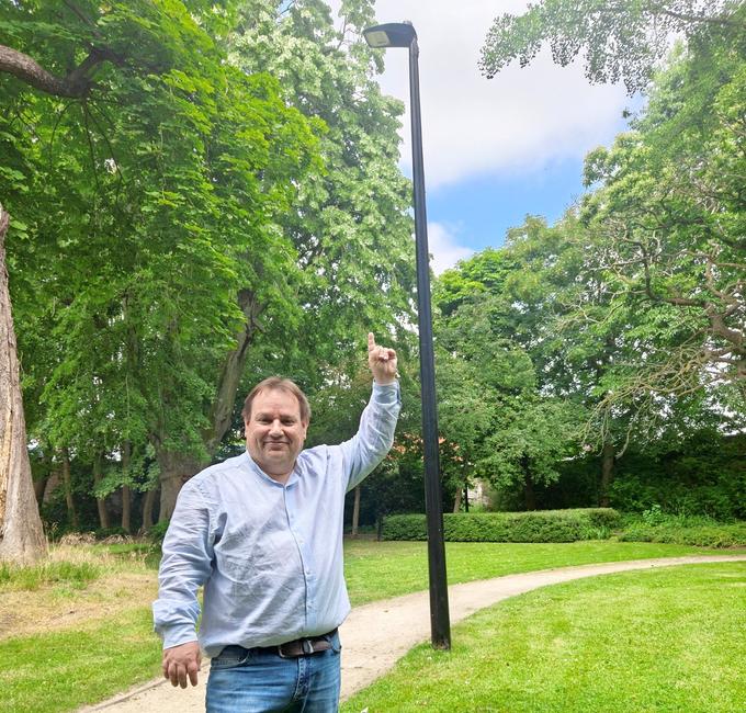 Menen schakelt 4.783 openbare verlichtingstoestellen over op LED en ...