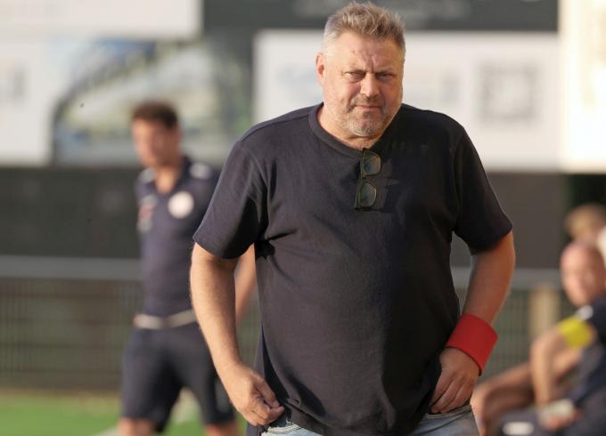 Pascal Verriest is de nieuwe trainer van derde amateurklasser Sassport ...